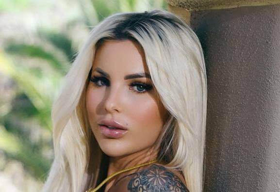 Jessica Weaver Wiki, Biography, Age, Height, Family, Career, Facts ...