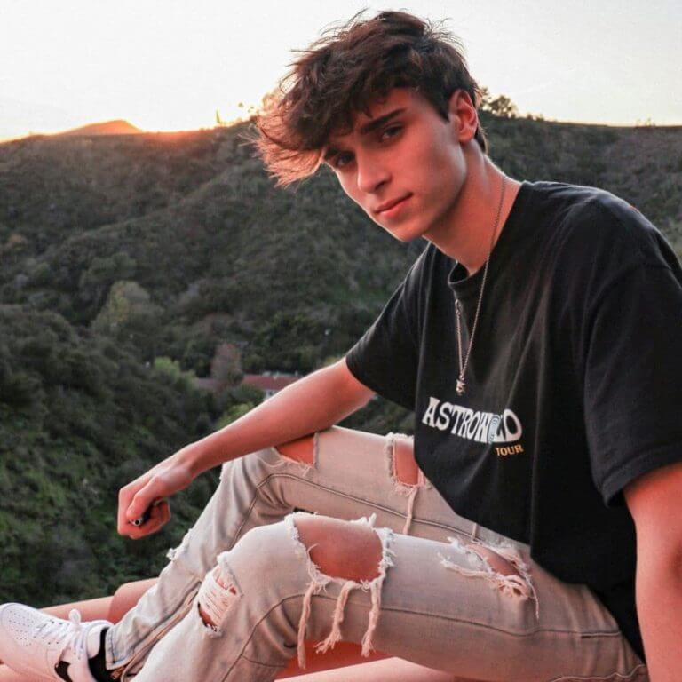 Josh Richards Biography, Wiki, Girlfriend, Net Worth, Age, Parents ...