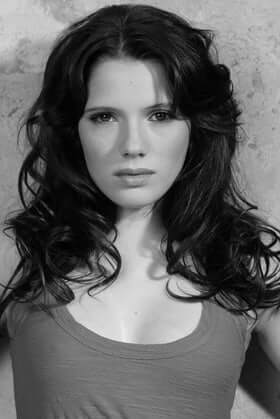 Diana Gomez's Career, Biography, Wiki, Net Worth, Husband, Age, Height ...